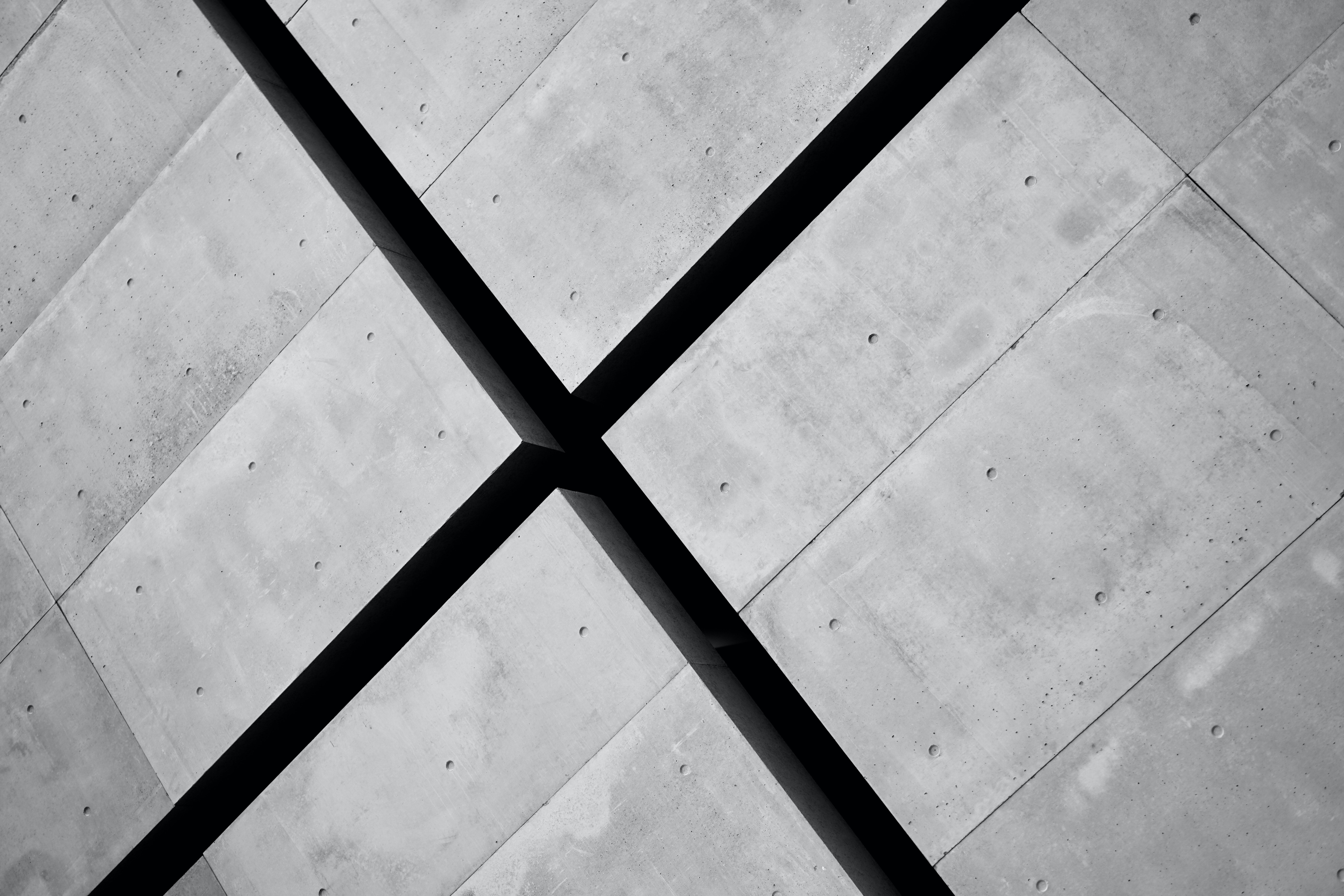 Choosing the Right Diamond Grit Size for Your Concrete Grinding Job